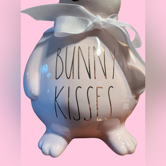 Rae Dunn | Accents | Rae Dunn Artisan Collection Nwot Adorable Blush ...